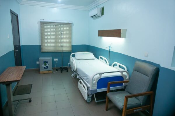 R-Jolad Plus – Specialist Hospital Services in Lagos