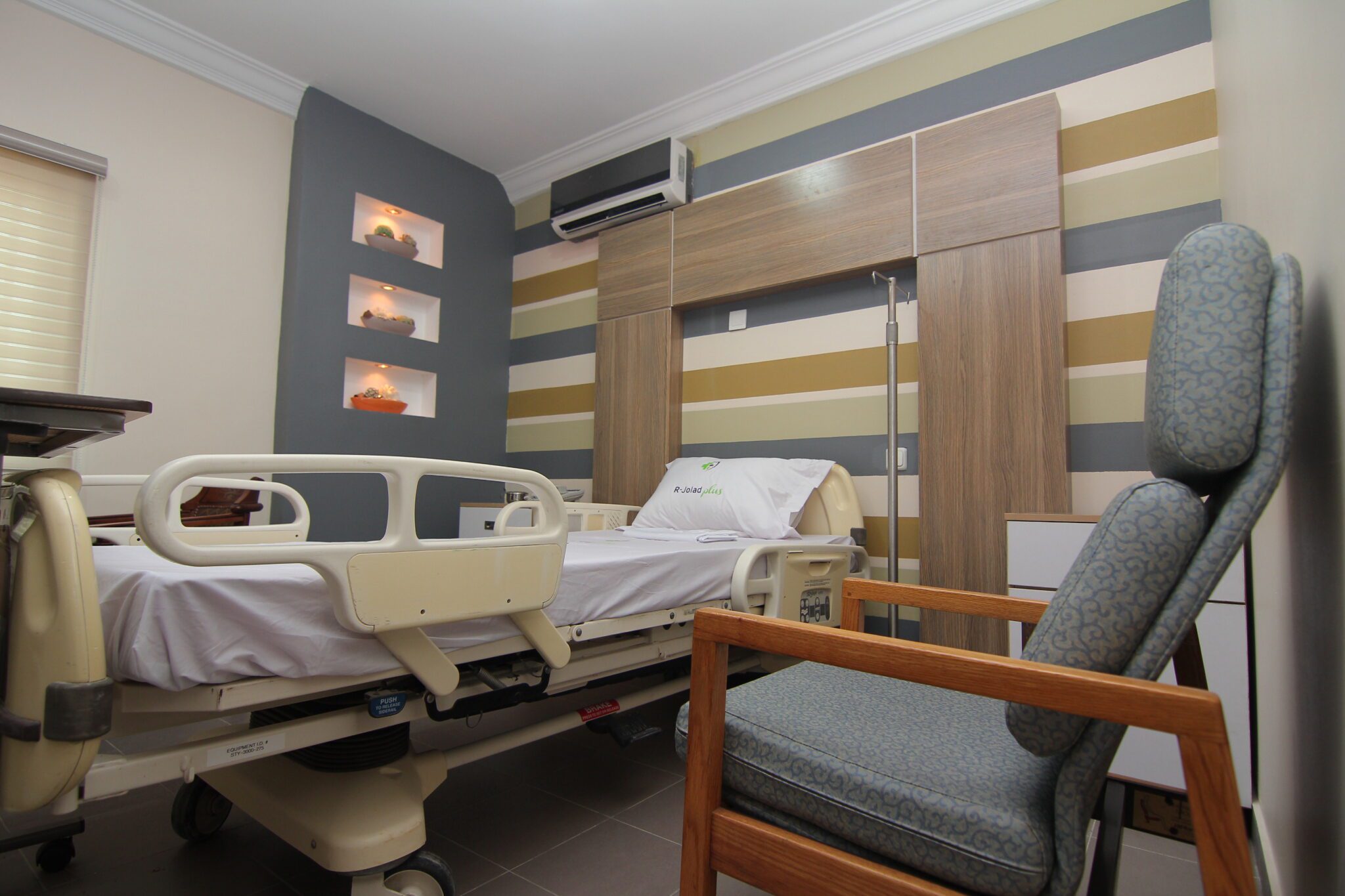 About Us - R-Jolad Hospital